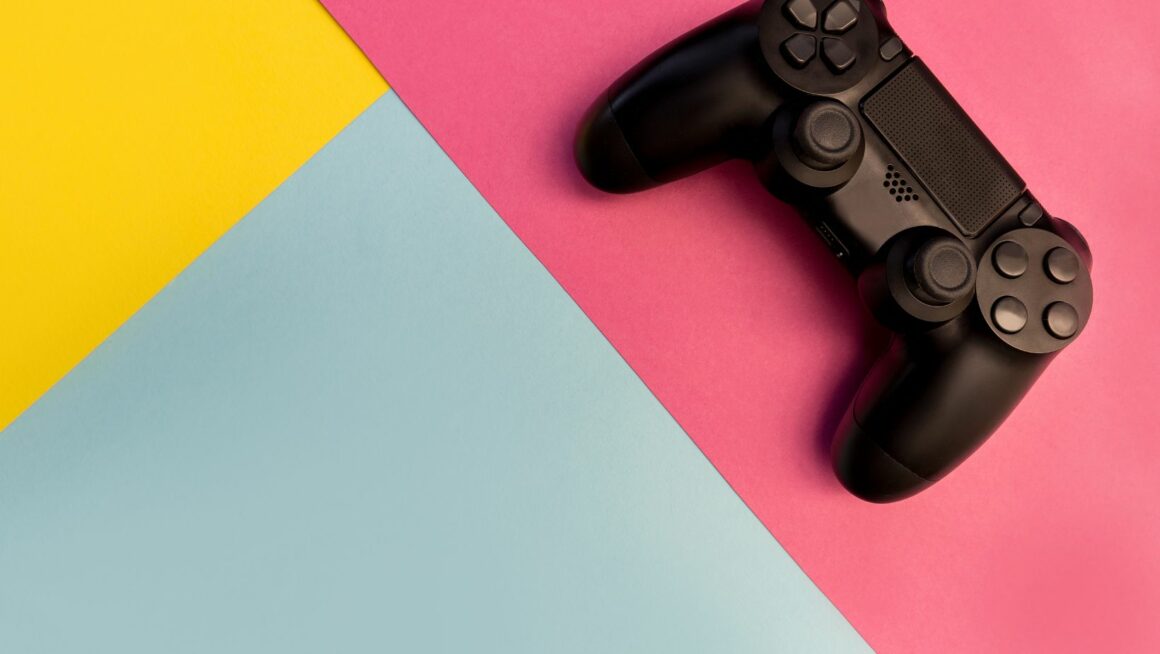 The Most Awesome Minecraft Mining Mods to Try Out - One World Plate